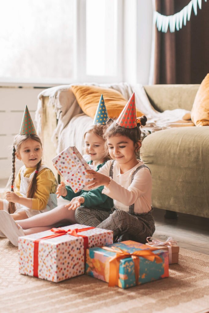 5 Festive Kids Christmas Party Ideas – BVT News